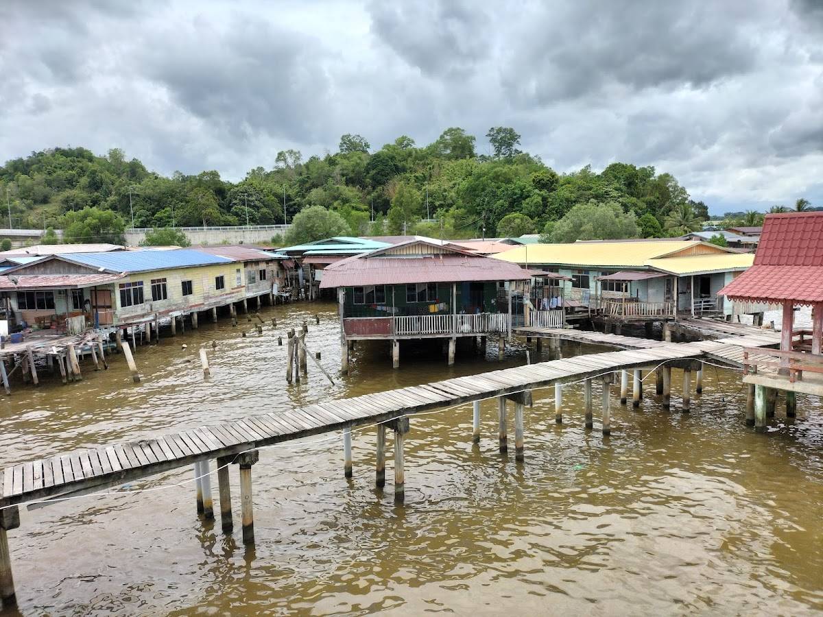Kampong Ayer: Desa Terapung Ikon Wisata Brunei Darussalam