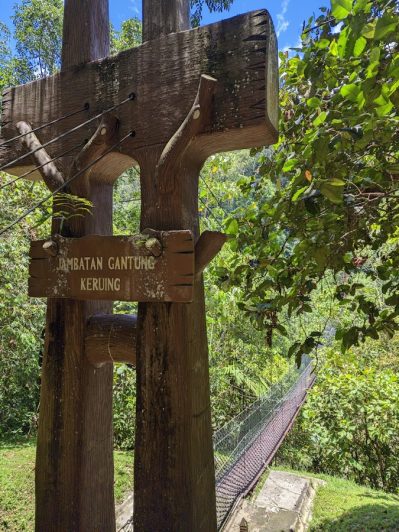 Ulu Temburong National Park: Surga Tersembunyi di Tengah Hutan Hujan Brunei